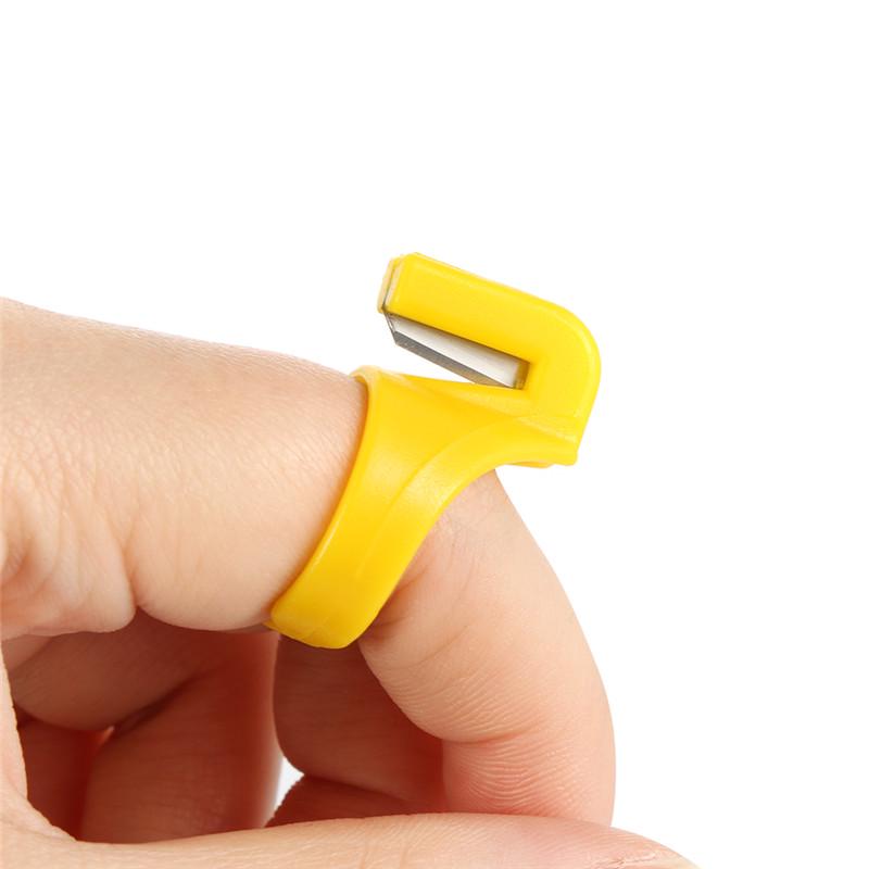 Buy 3pcs Plastic Sewing Thimble Ring with Blade Finger Thimble Thread ...