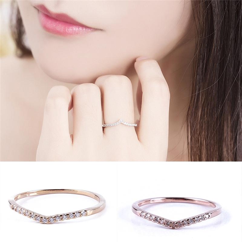 Simple V-Shape Wedding Ring Elegant Charm Women Finger Engagement Rings ...
