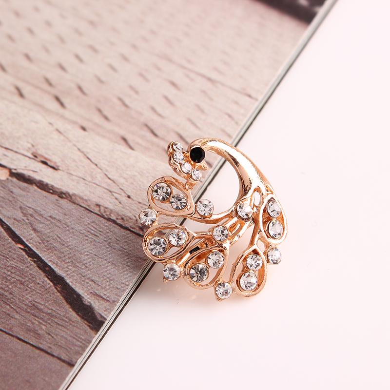 Buy Retro Peacock Sweater Pin Brooch Female Brochette Scarf Buckle ...