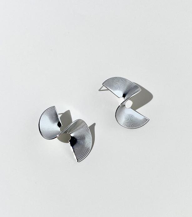 Buy New spiral origami S-shaped earrings high-quality European and ...