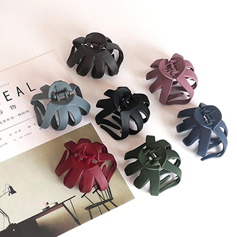 Women Girls Geometric Hair Claw Clamps Plaric Hair Crab Moon Shape Hair ...