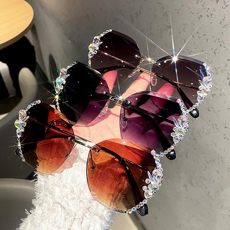 Buy Cross-border New Sunscreen UV Protection Fashion Rhinestone Sunglasses Slimming Sunglasses ...