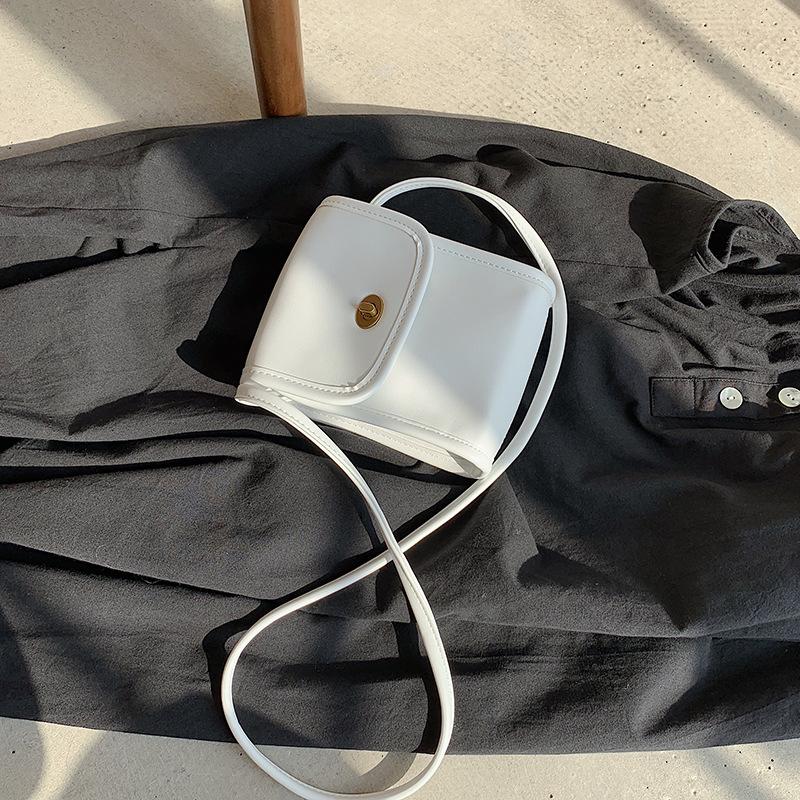 Summer Small Fresh Messenger Bag Female Wild Ins Mini Lock Mobile Phone ...