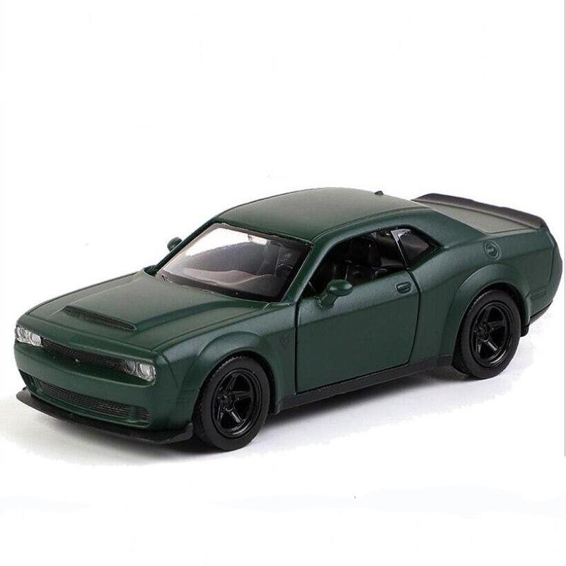 Buy 1 :36 Alloy Car New Dodge -Challenger Sports Car Alloy Car Model ...