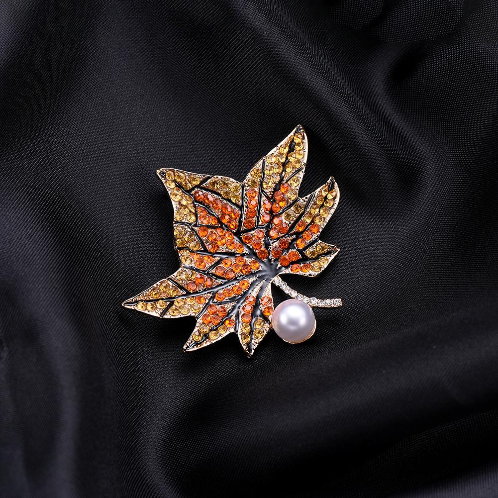 Buy European and American High-end Vintage Delicate Brooch Creative ...