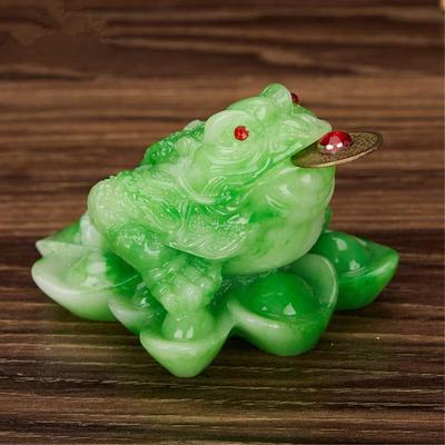 Feng Shui Jade Money Frog (Three Legged Toad/Wealth Frog) Statue Home ...
