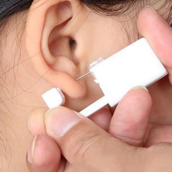 Buy 2021 New 8Pcs Total Safety Ear/Nose Studs Piercing Gun Piercer ...