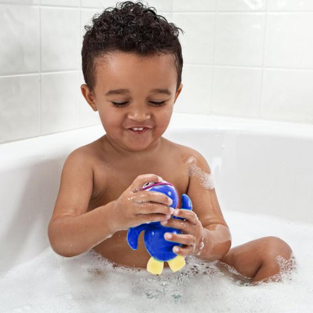 Clockwork Wind Up Swimming Penguin Bath Toy Gift uygun fiyatlı satın ...