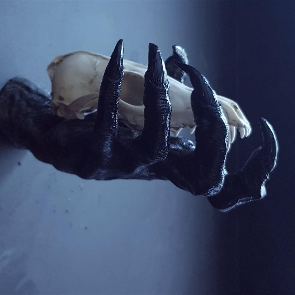 Buy 2022 New Creative Devil's Eye Hand Horror Hands Tabletop Ornaments ...