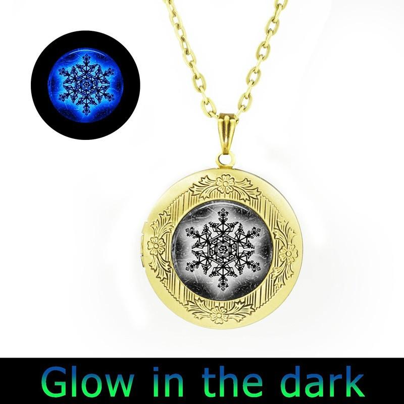 Buy Christmas Locket Necklace Snowflake Locket Necklace Christmas ...