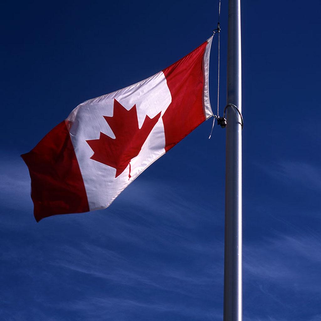 Buy Canadian &Union Jack Flag Maple Leave Big Banner 150x90CM at ...