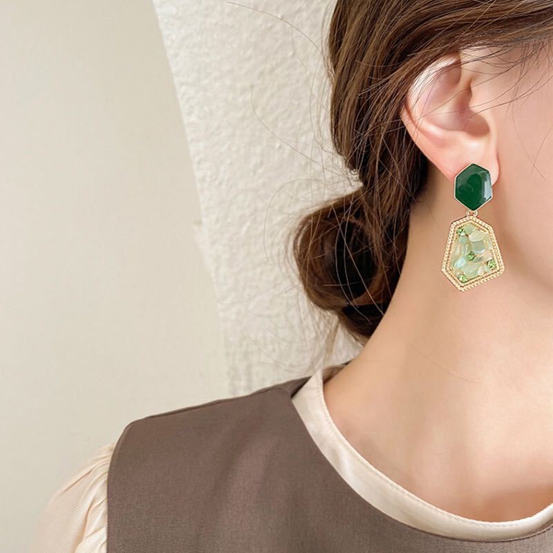 Buy New style Joker earrings fashion temperament earrings luxury high ...