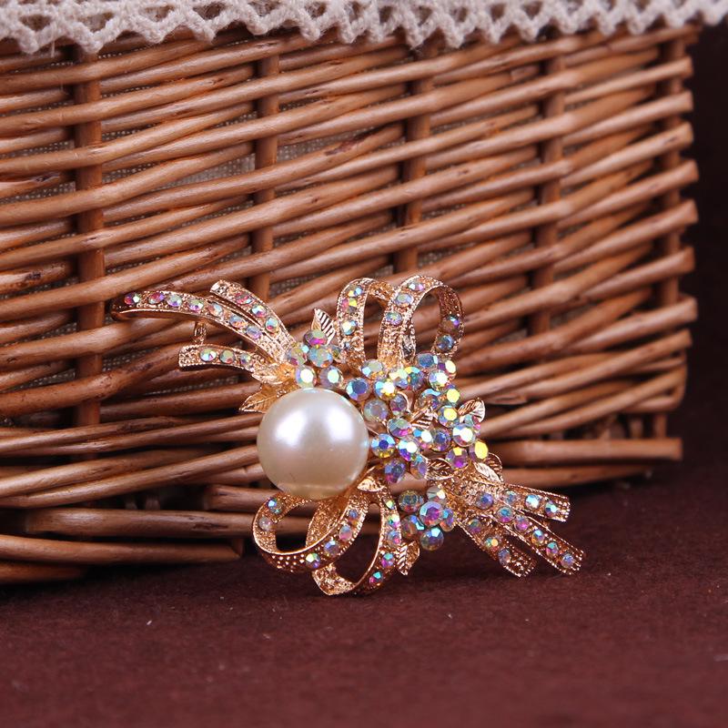 Buy Delicate Fashion Brooches for Women Pearl Bowknot Dazzling Brooches ...
