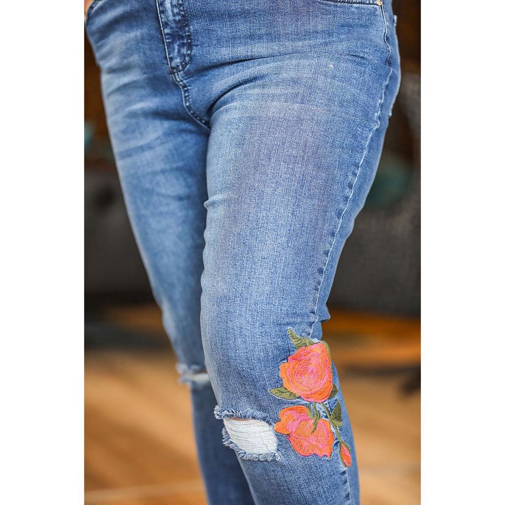 Blue Embroidered Plus Size Jeans uygun fiyatlı satın alın - fiyat ...