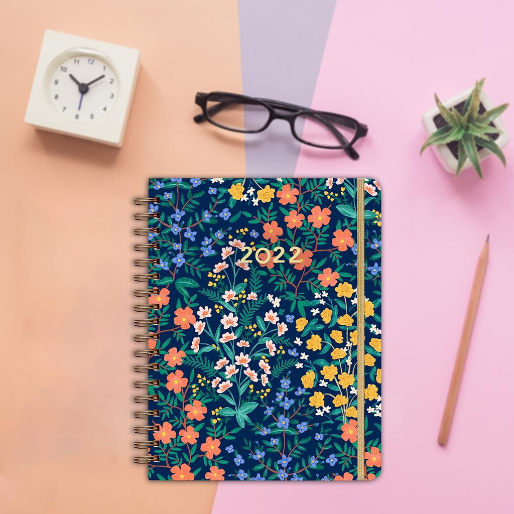 Buy Loose-leaf Calendar Book Thickened 2022 English A5 Schedule Gold ...