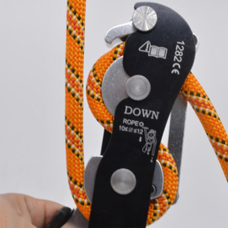 Cheap Professional Rock Climbing Descender Equipment for 8-13mm Rope ...