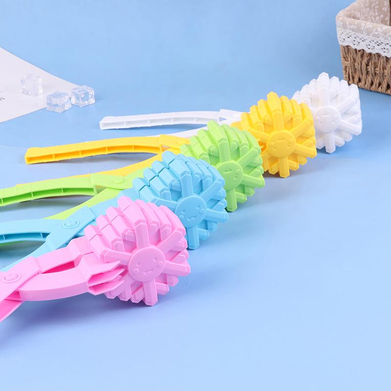 Buy Cute Snowflake Shape Snowball Clip Snow Clay Ball Maker Outdoor ...