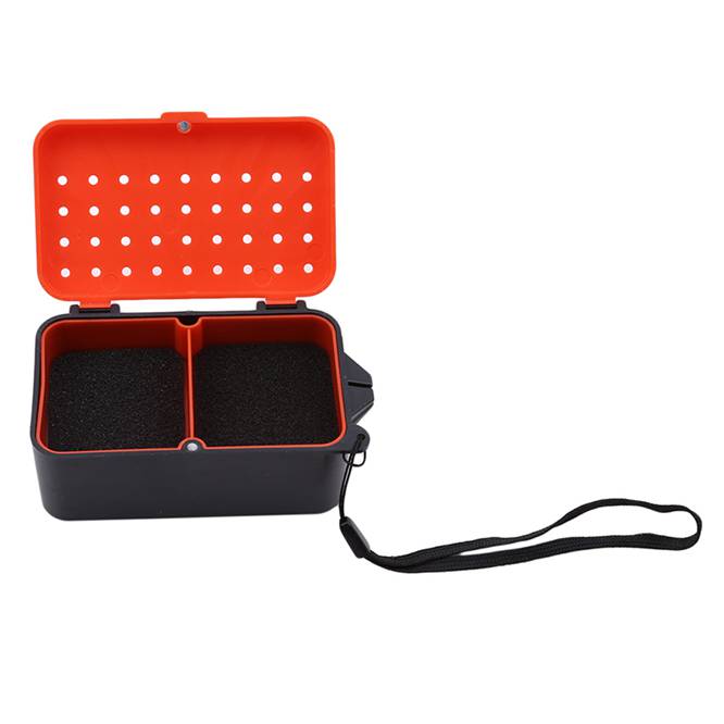 Buy 1Pc Multi-Functional Double-Layer Four-Grid Worm Bait Plastic ...