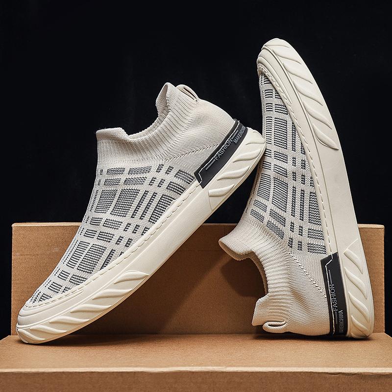 Cheap Breathable flying woven shoes, men's shoes in summer, soft soles ...