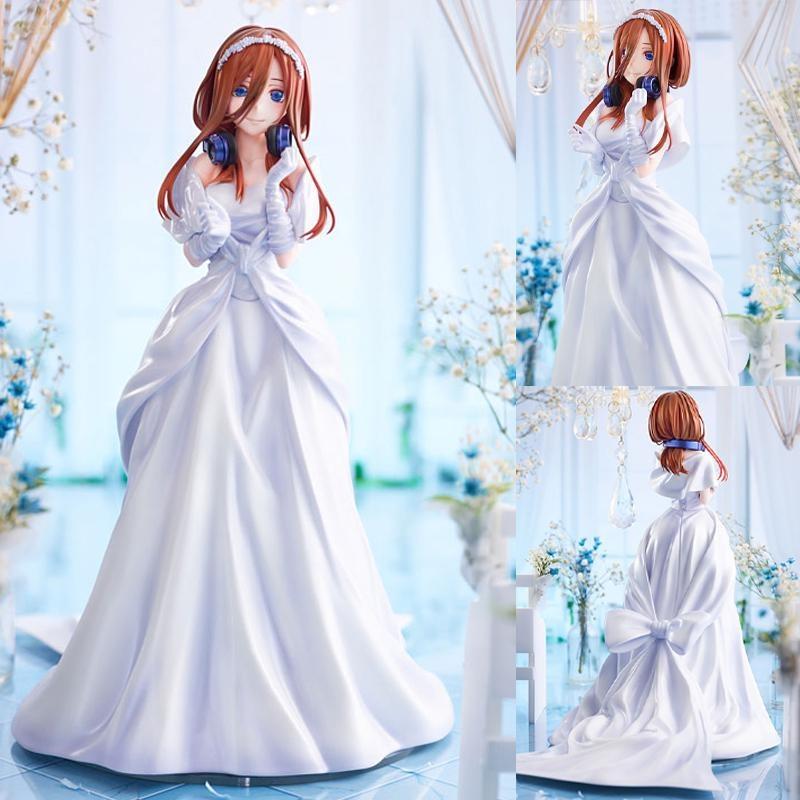 Quintessential quintuplets wedding dress | Beachweddingtips.com