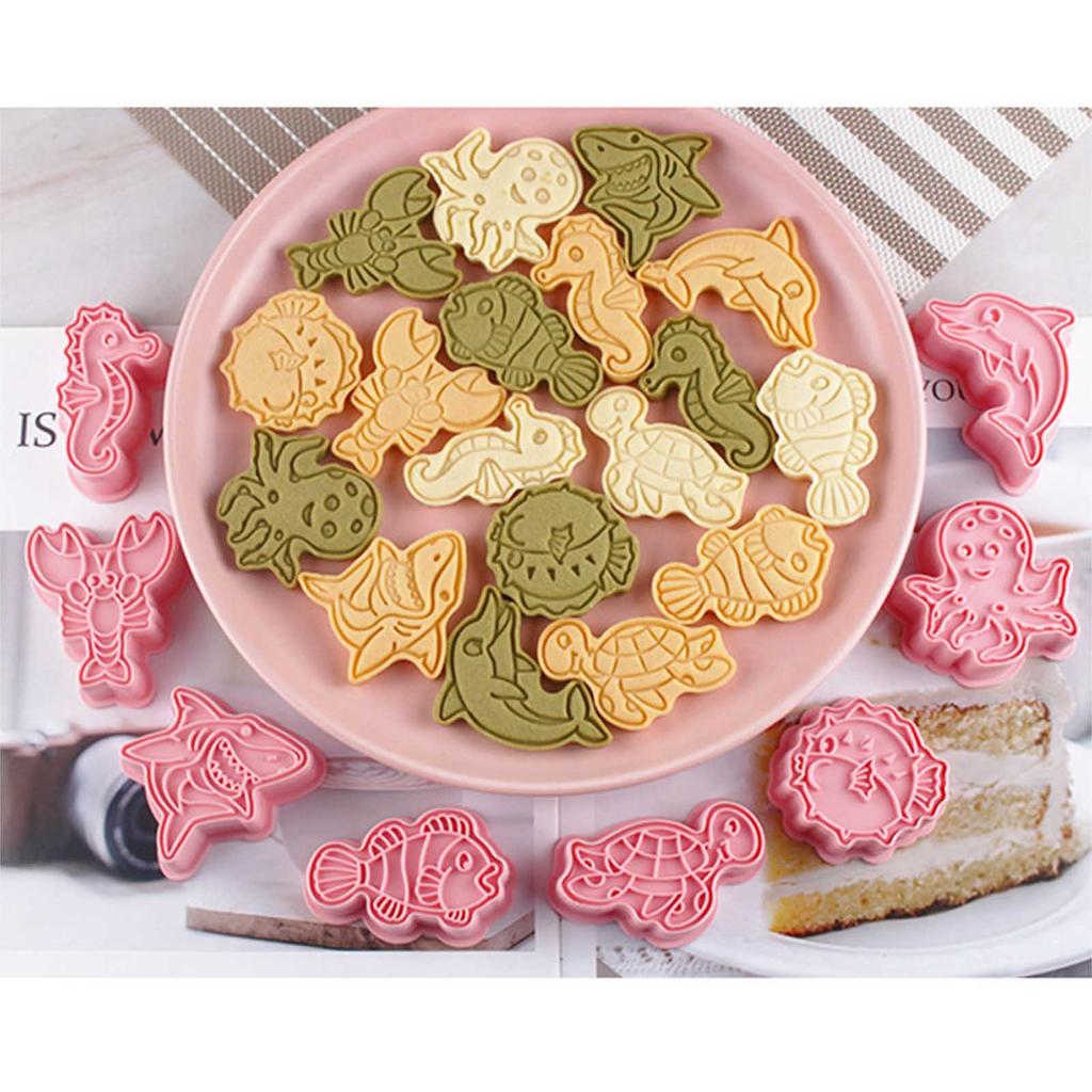 💰Kjøp 8 Pieces Plastic Biscuit Molds Cutting Mould DIY Baking Cookie ...