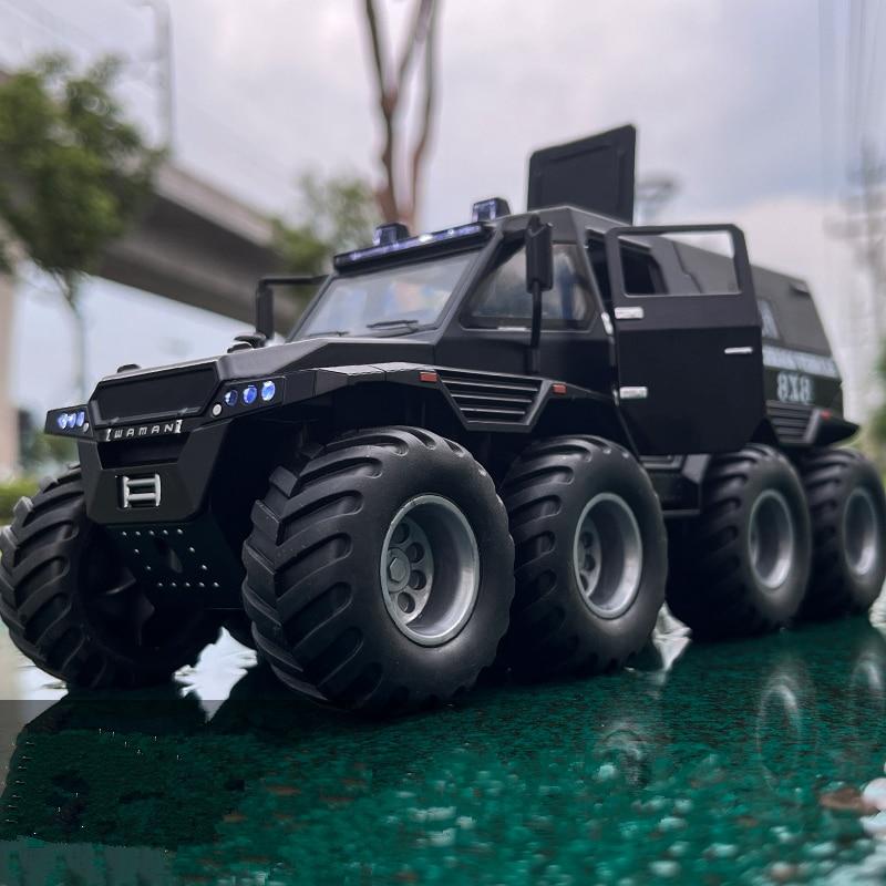 Buy 1:24 RussiaSP Conqueror Shaman 8*8 Tyre Alloy Armored Car Model ...