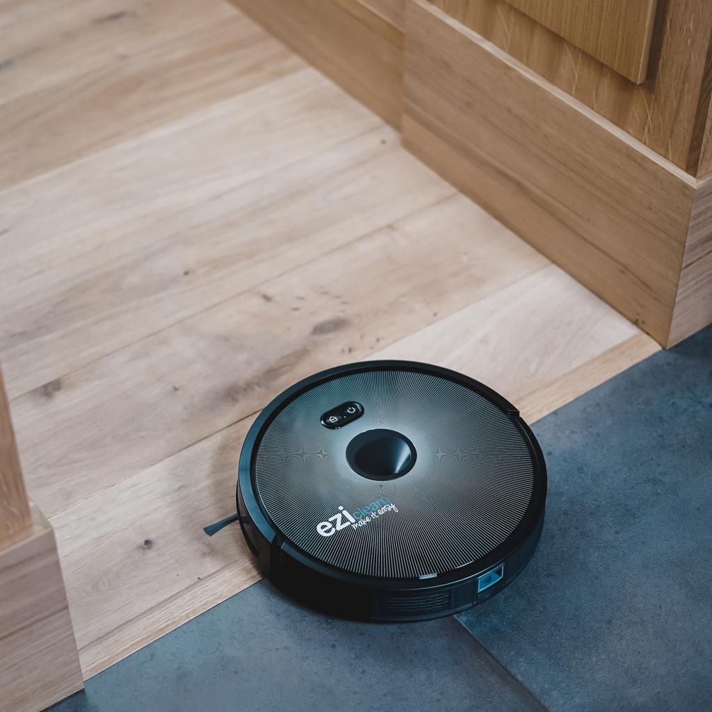 Buy EZIclean® Connect x600 connected robot vacuum cleaner at affordable ...