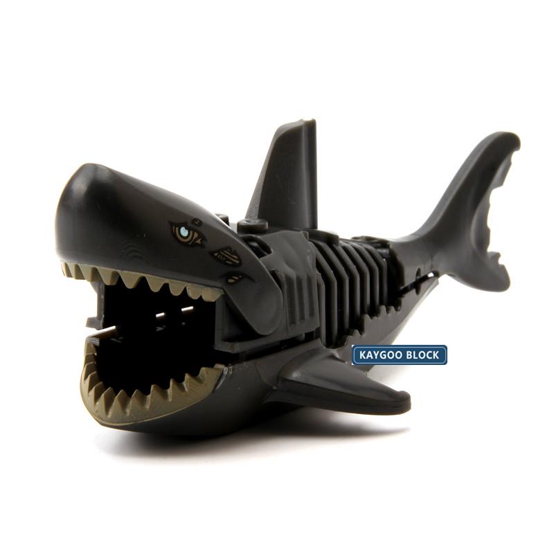 Buy Zombie Shark Action Bricks Single Sale Caribbean Pirates Building ...