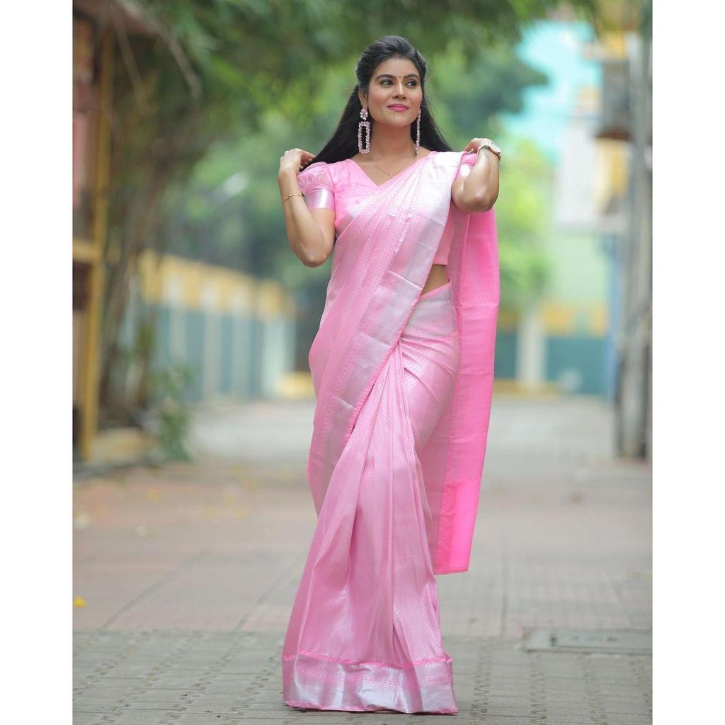 Cheap Indian Traditional Soft lichi silk golden jari design and grand ...