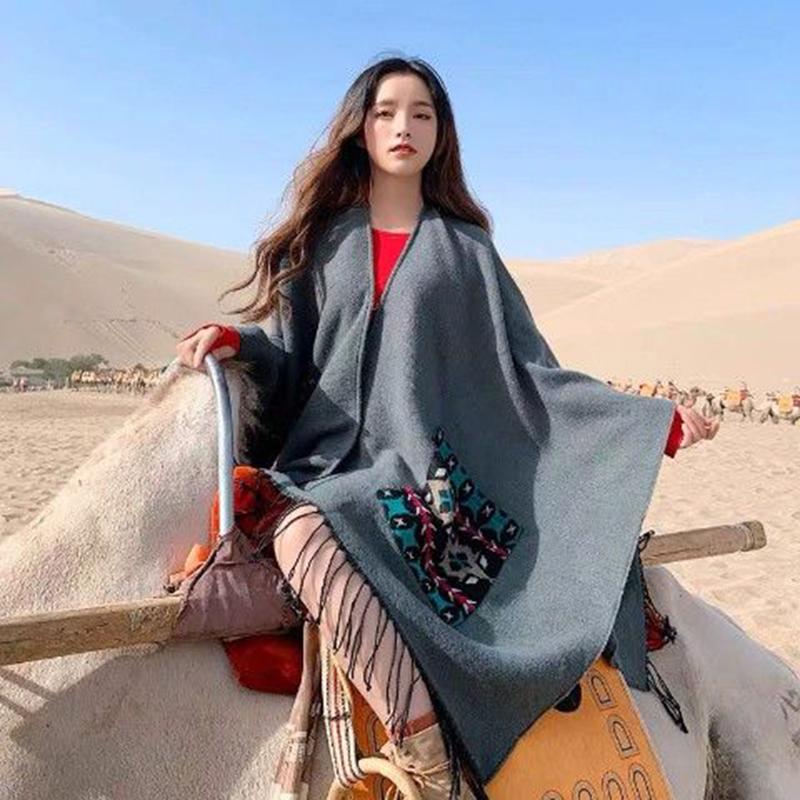 Buy Fashion Ladies Retro Style Temperament Shawl Cloak Thickened Warmth ...
