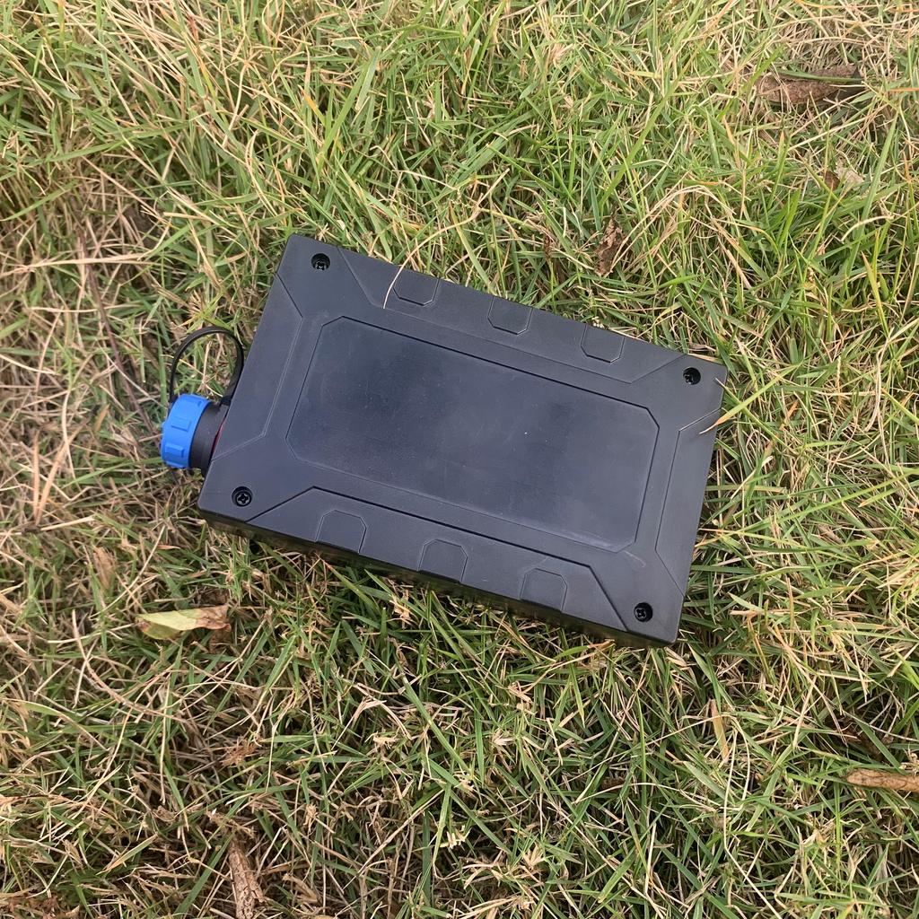 Buy Long Battery Life IP67 Waterproof 4G LTE GPS Tracker with 2 Magnets ...