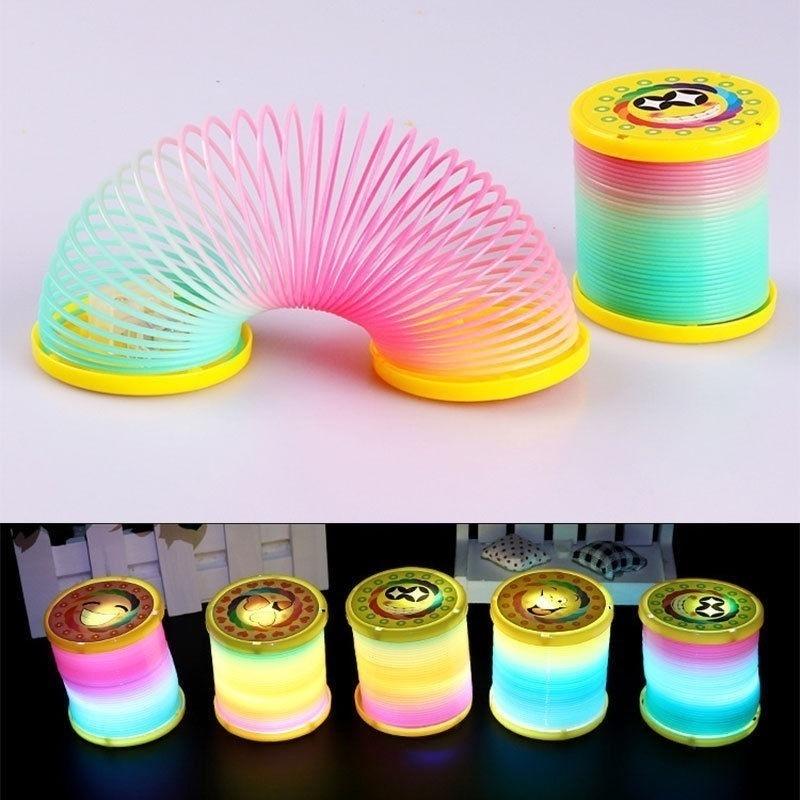 3D Magic Circle Glow Dark Walking Rainbow Spring Toy Circle Slinky ...
