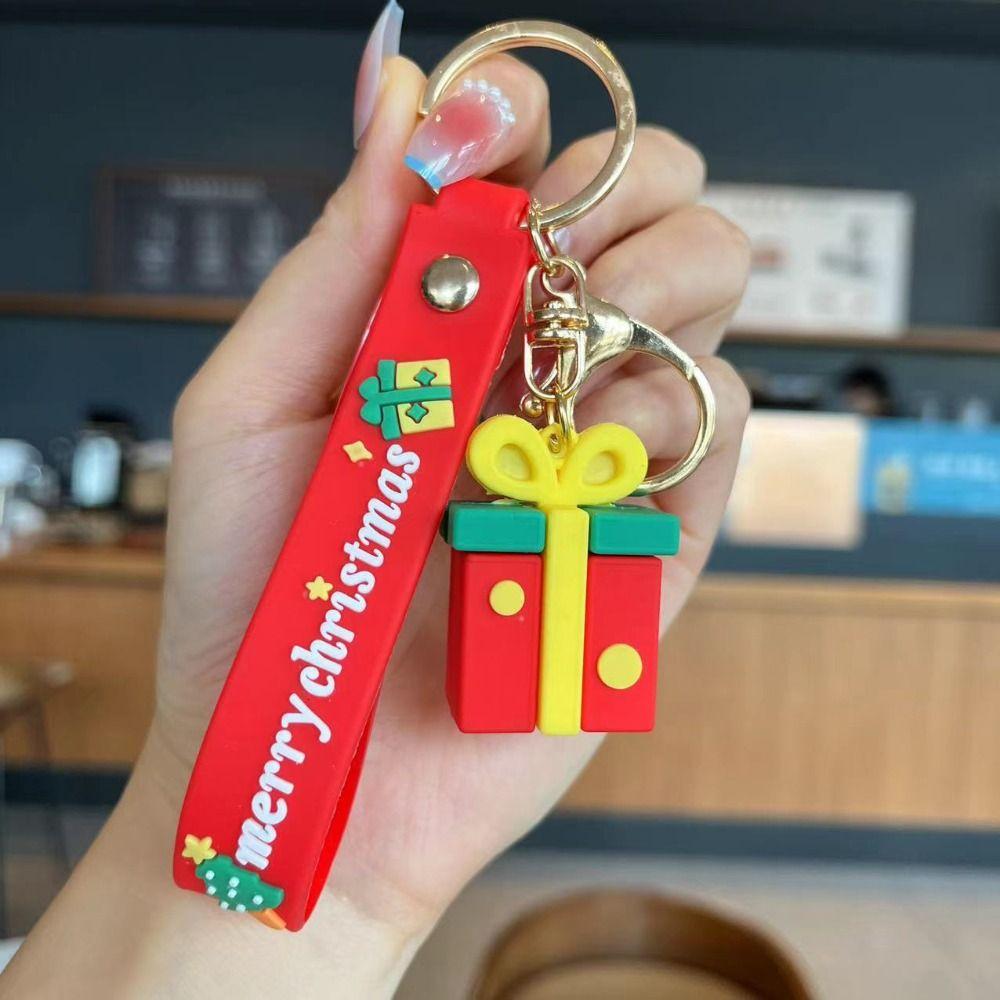Gifts Santa Claus Xmas Tree 3D Doll Keychain New Year Keychain Car Keys ...