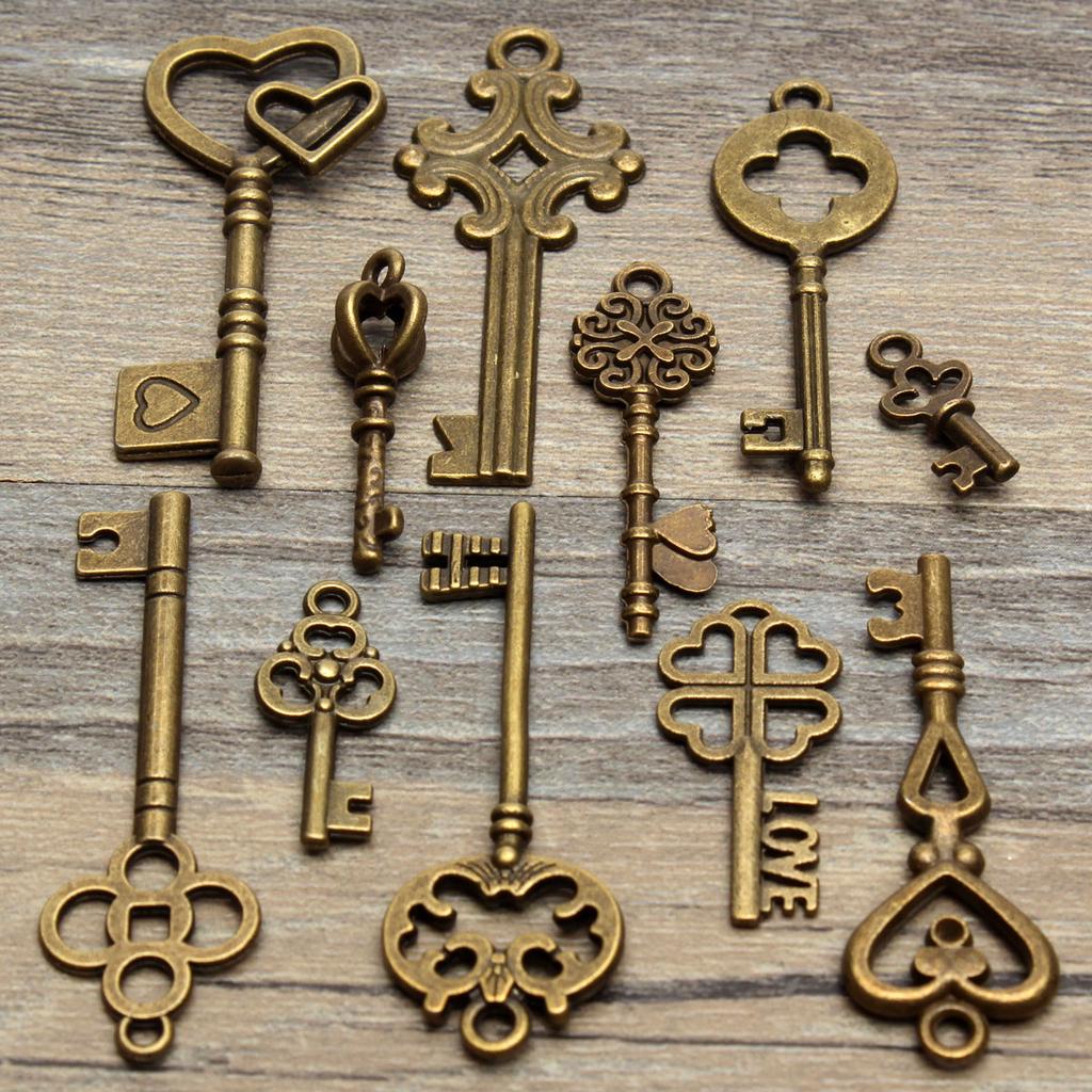 Home & Hobby Old Key Steampunk,Vintage Key One Vintage Old Small Key ...
