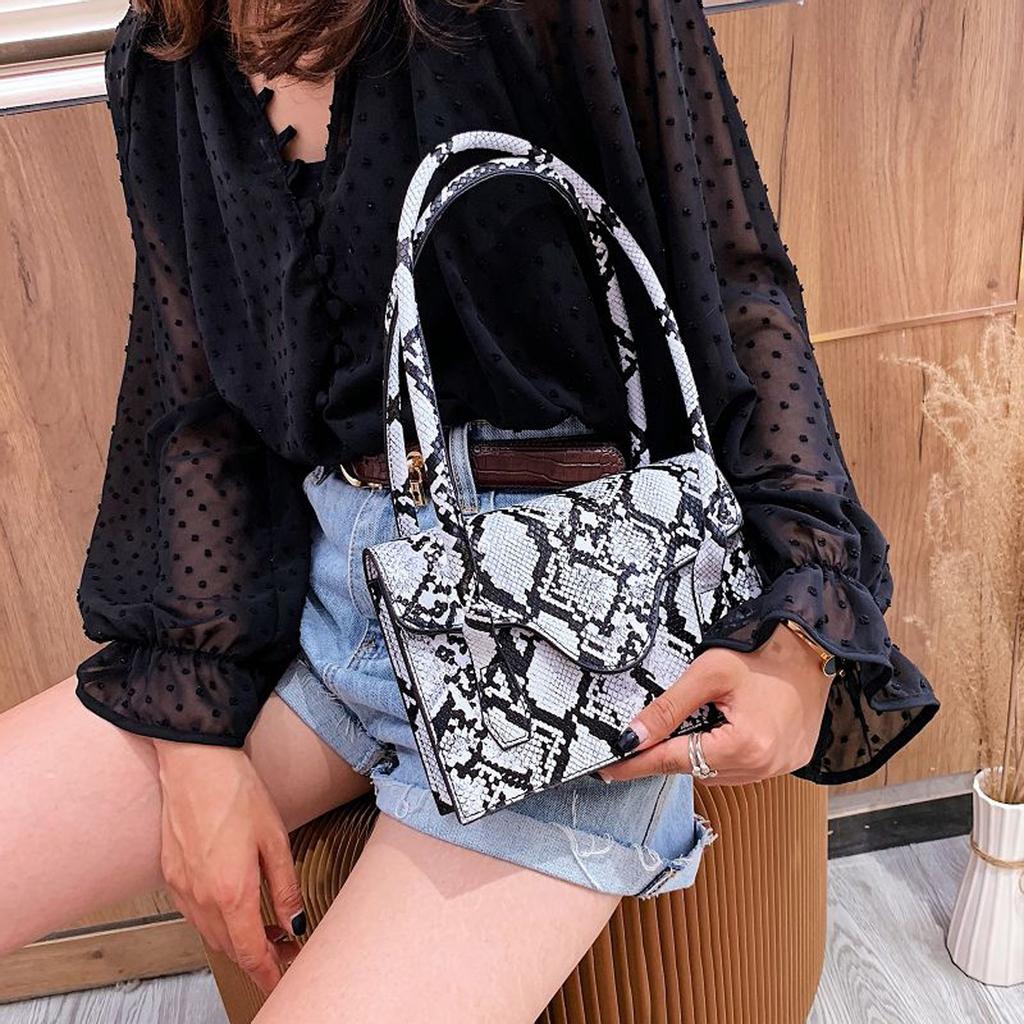 Buy [SPM] Ladies Fashion One-Shoulder Handbag All-Match Messenger Bag ...