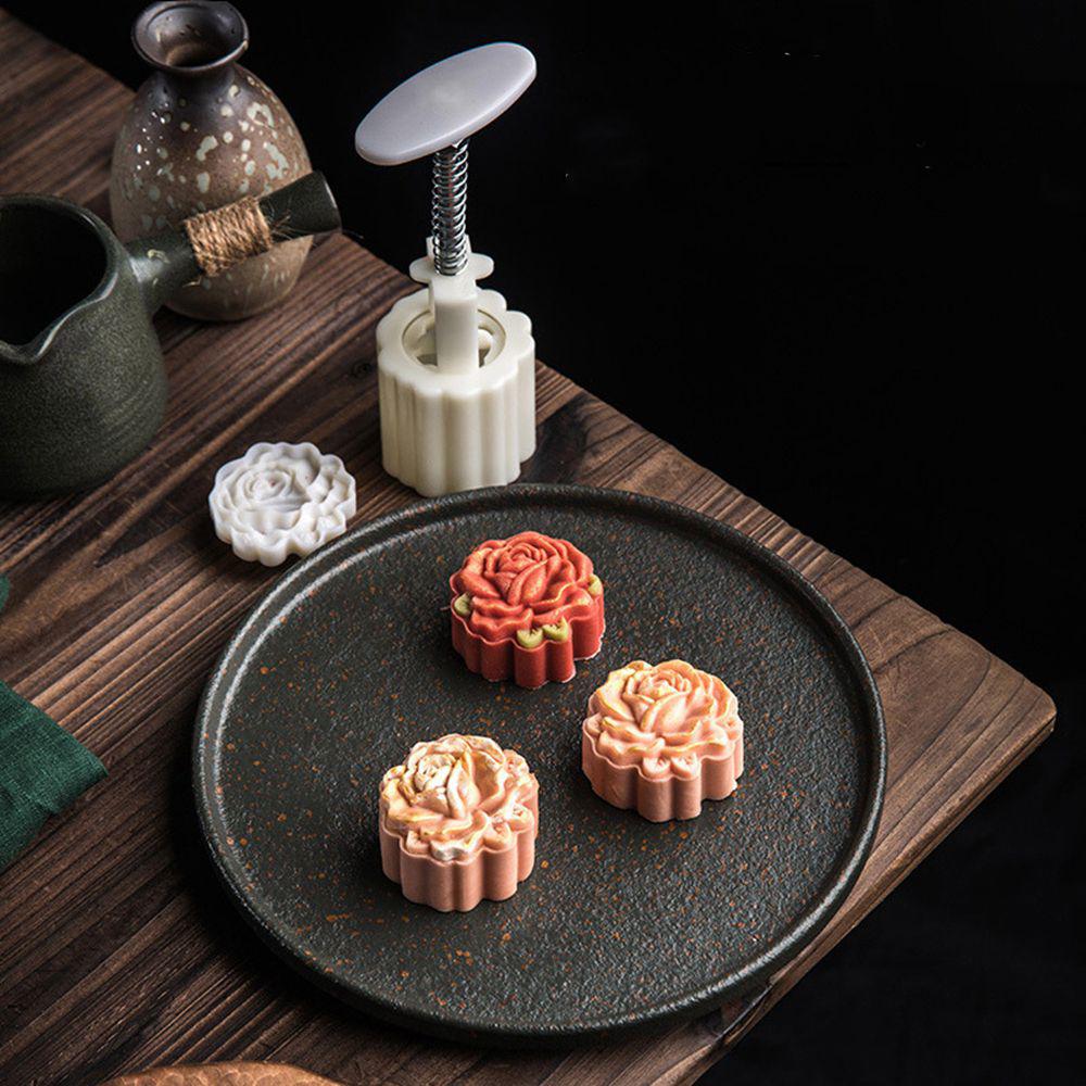 Cheap Pastry Dessert Rose Shape Hand Pressure Cookie Cookie Mould ...