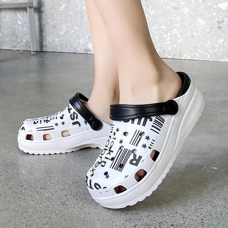 Buy Women Garden Clogs Platform Sandals Summer Women Graffiti Slippers ...