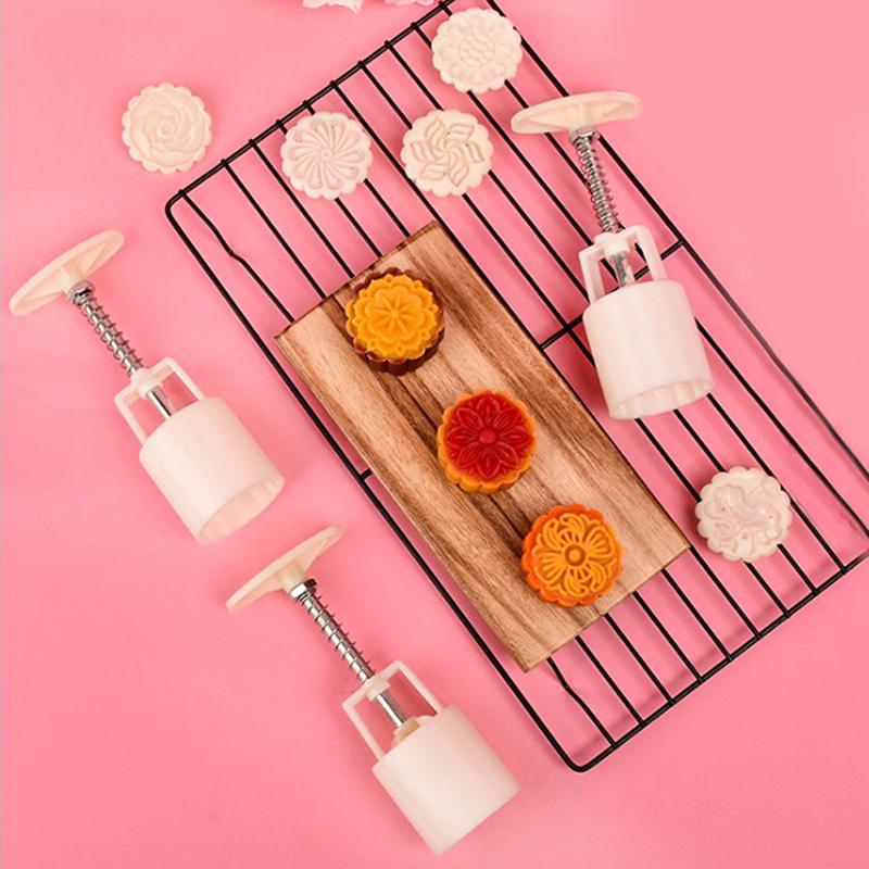 Buy 6Pcs Moon Cake Mold Hand Pressure Baking Mold+1 Printing Dessert ...