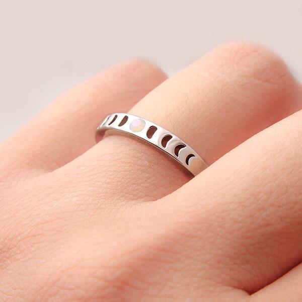 Buy Vintage Oval Moonstone Ring Ladies Hollow Moon Phase Finger Jewelry ...
