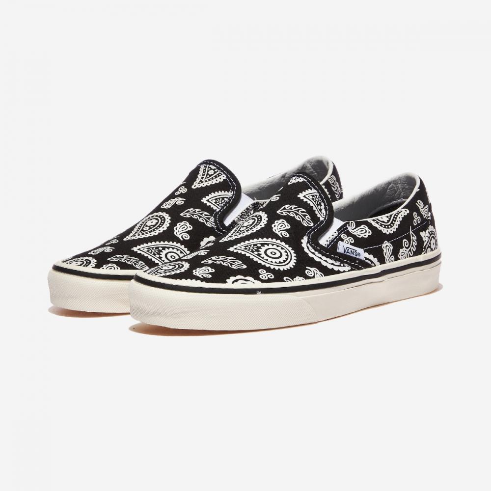 Cheap Vans Classic Slip-On Primavera Paisley Black VN0009Q7BMA ...