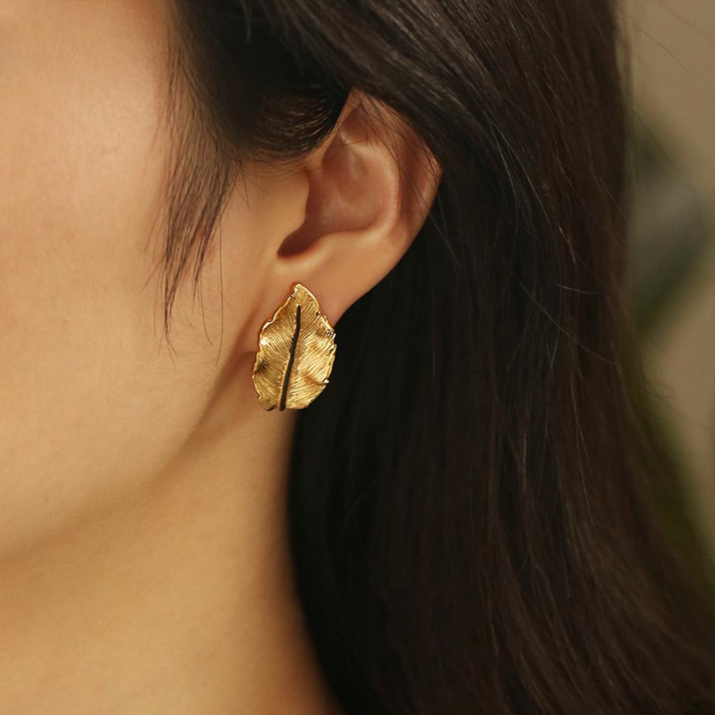Three-dimensional leaf texture earrings uygun fiyatlı satın alın ...