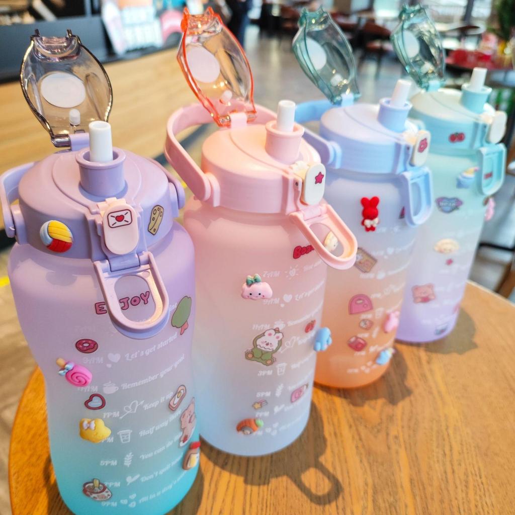 Buy 2L Large Capacity Water Bottle Straw Cup High Temperature Plastic Water Cup Time Scale ...