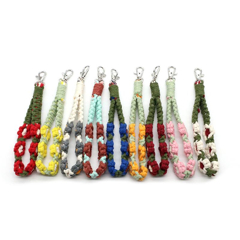 Satın alın Creative Small Flower Woven Keychain Bag Pendant Bracelet ...
