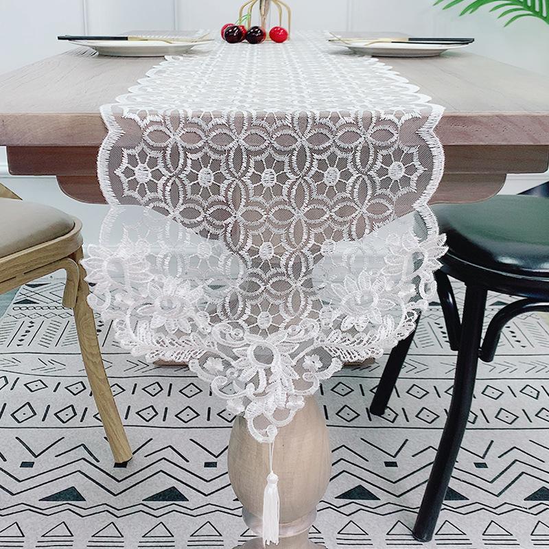Cumpără White Lace Modern Dining Table Runner 14,8,6 Seaters Long Strip ...