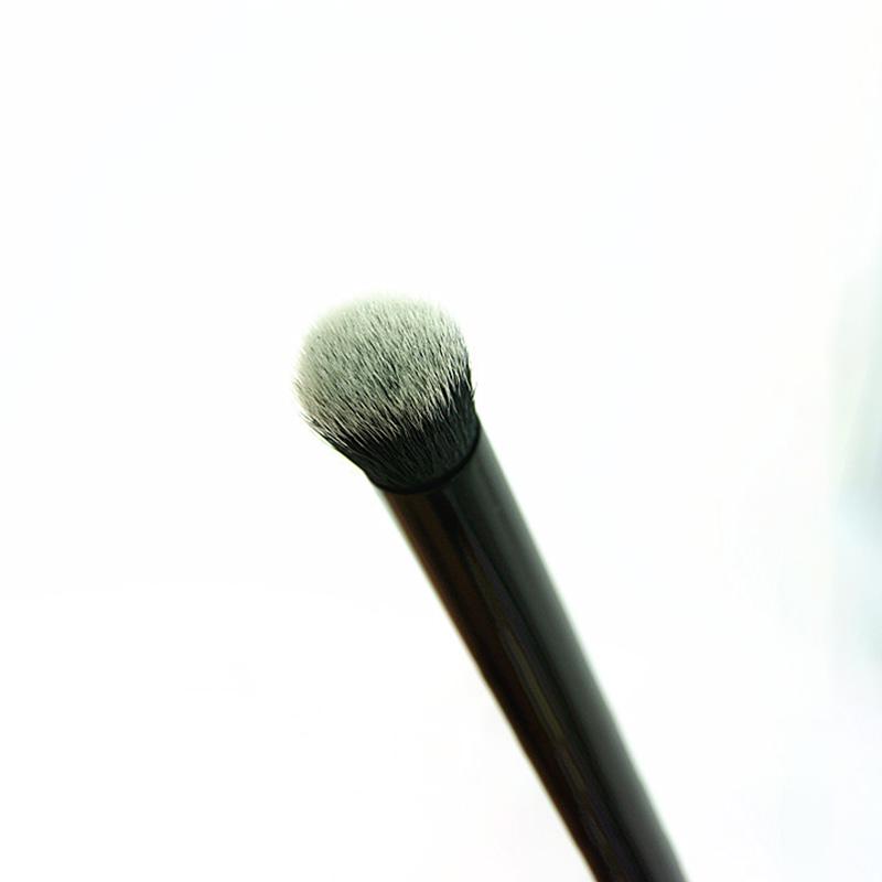 Buy MJ Style Eyeshadow Brush Metal Handle Rounded Eye Blending Smudge Shadow Makeup Brush at ...