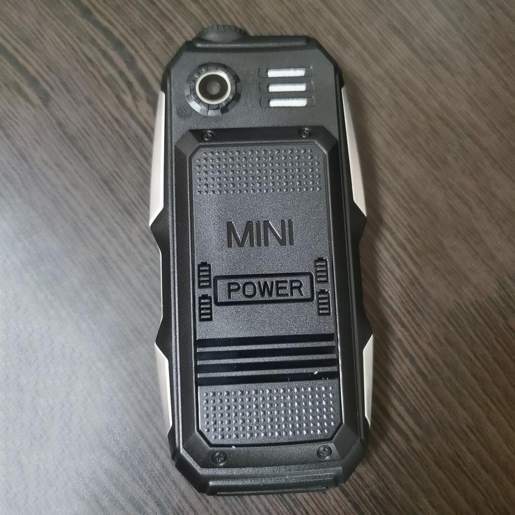 Buy USS Two Sim Card 2.8 Inch Shockproof Phone 2 Sim Cards 2 Standby ...
