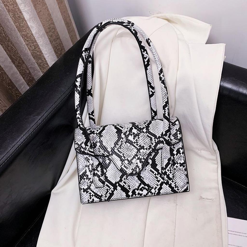 Buy [SPM] Ladies Fashion One-Shoulder Handbag All-Match Messenger Bag ...