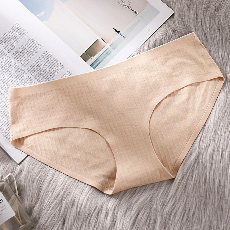 Buy 2XL-4XL 100 Kg Underwear Female One Piece Traceless Large Size Underwear Female ...