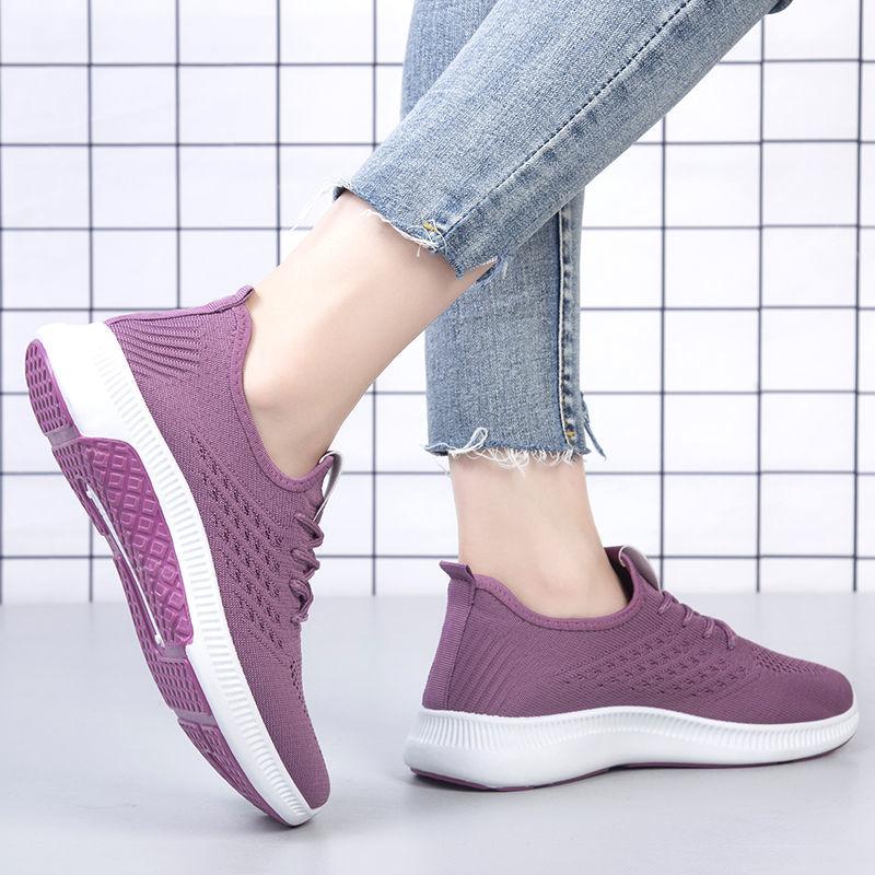 Buy 2022Spring and Autumn New Old Beijing Cloth Shoes Women's Flying ...