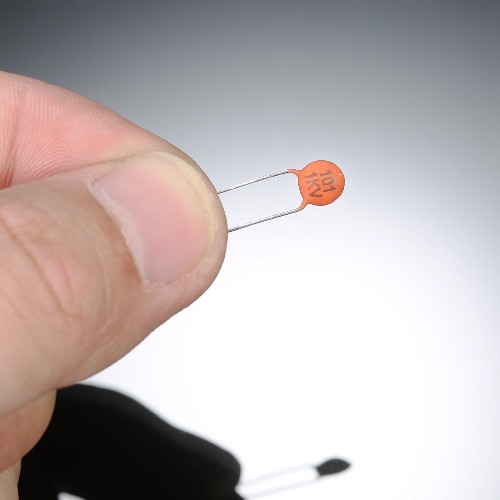 Buy 1000pcs 50values*20pcs 1pF-100nF 50V Ceramic Capacitor Assorted Kit ...